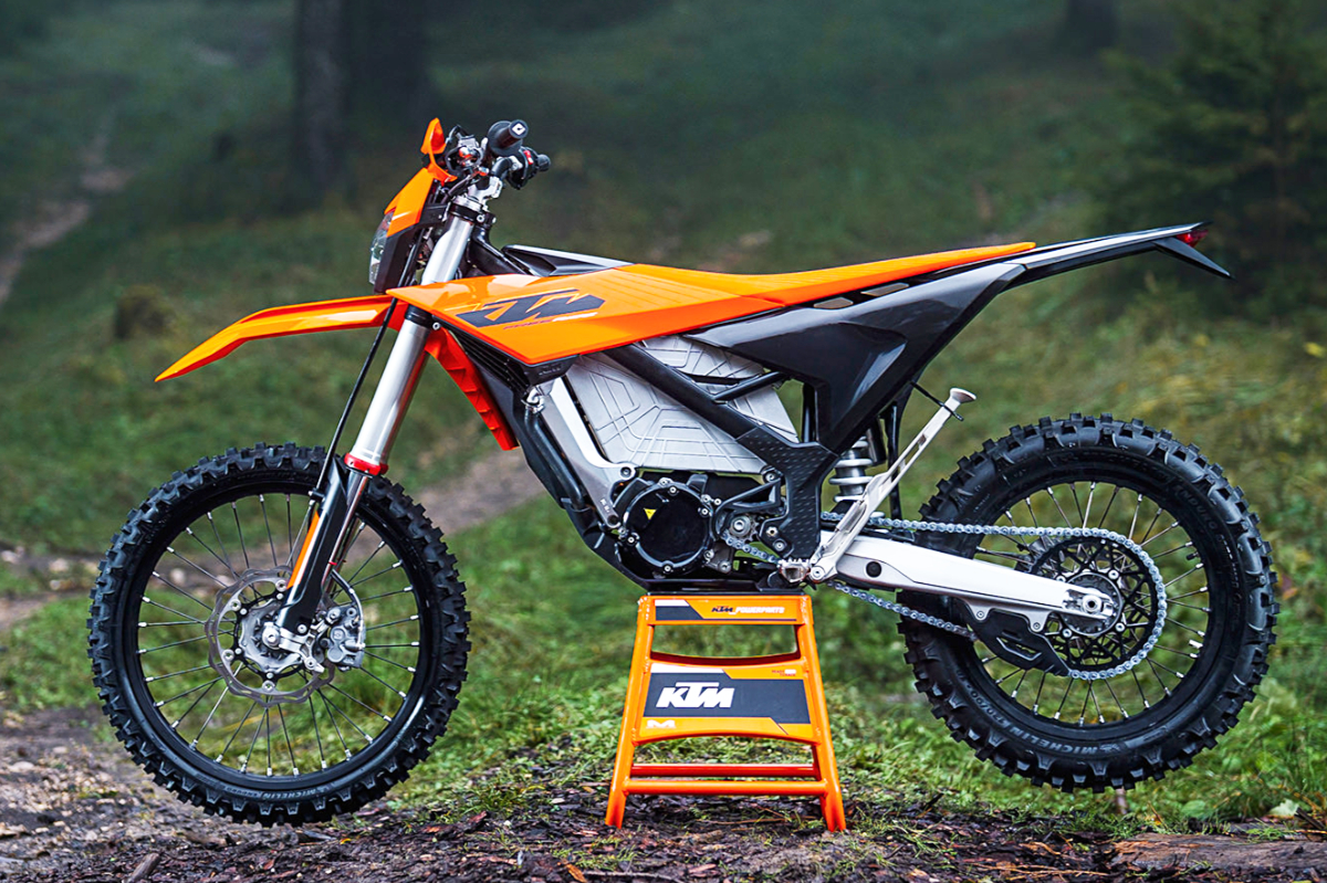 E-dirt bike purchasers reminded they aren't street legal - Quesnel Cariboo Observer