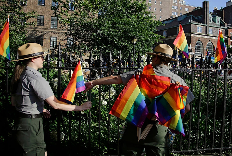 Photos Hundreds Gather At Stonewall 50 Years After Lgbtq Uprising