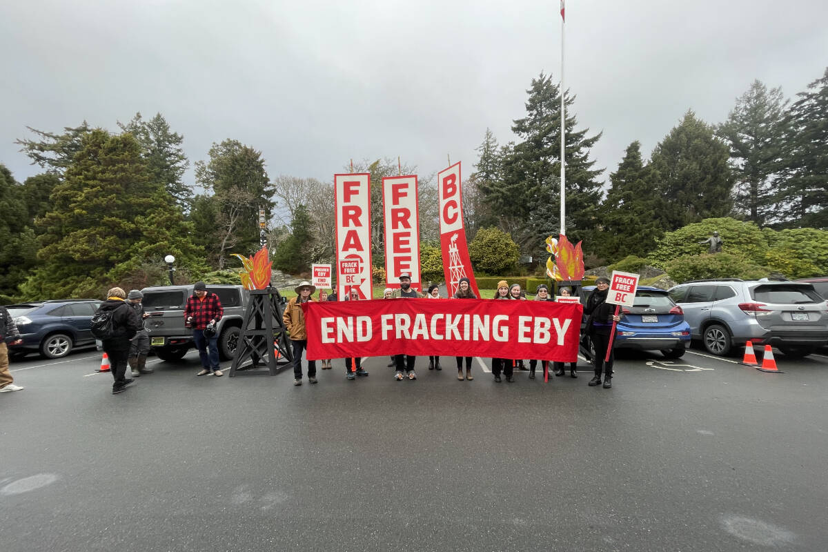Environmental alliance calls for end to fracking as Eby swears in new ...