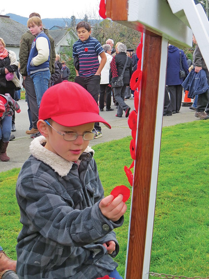 Remembrance Day in Ladysmith - Ladysmith Chemainus Chronicle