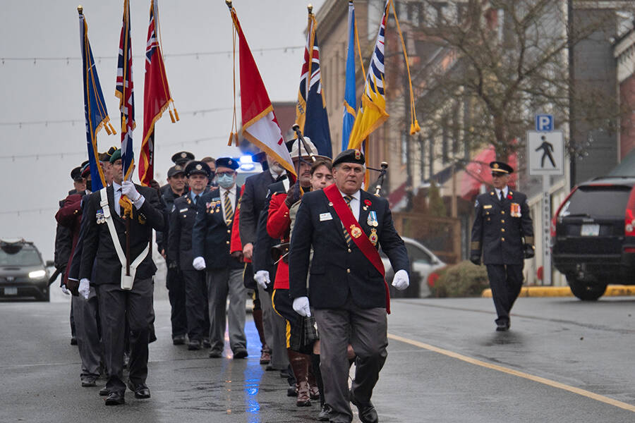 Ladysmith gathers to mark Remembrance Day - Ladysmith Chemainus Chronicle
