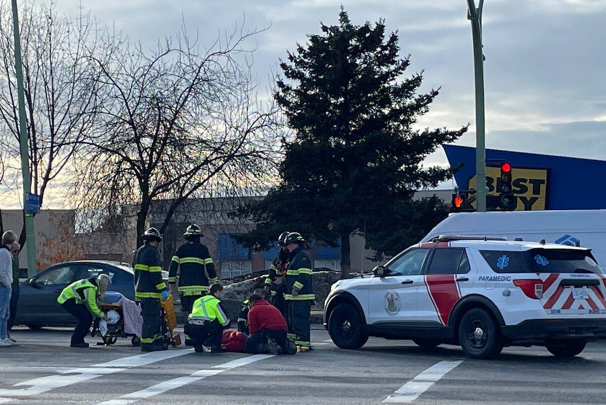Pedestrian hit by car at Dilworth and Baron in Kelowna - Lake Country Calendar