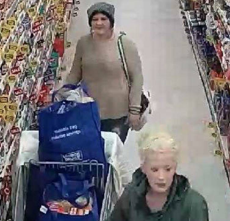 Langley Police Release Suspect Photos Langley Advance Times