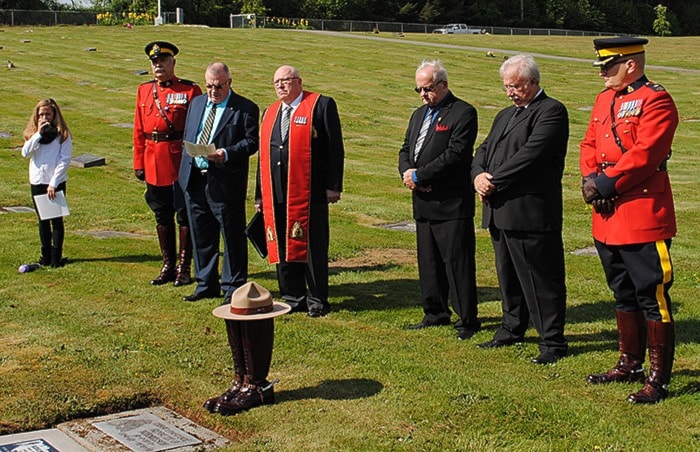 Service Held To Remember Fallen Rcmp Officer From Mission Mission City Record 2249