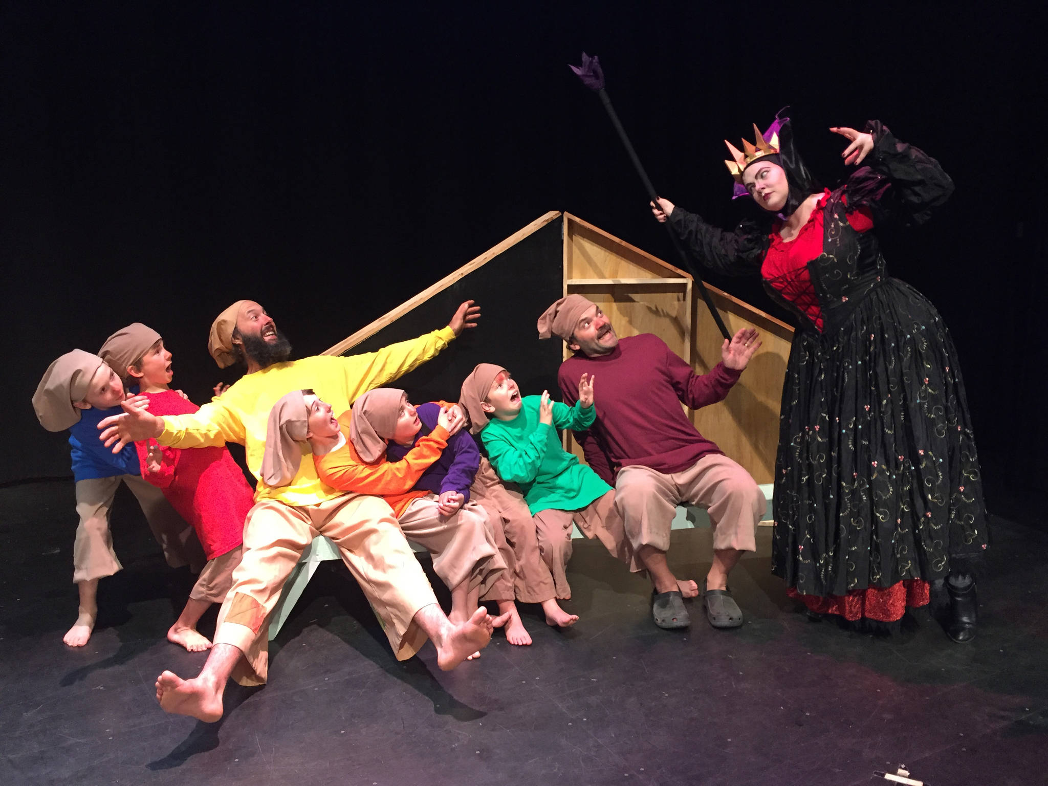 Snow White brings fun to theatre - Monday Magazine