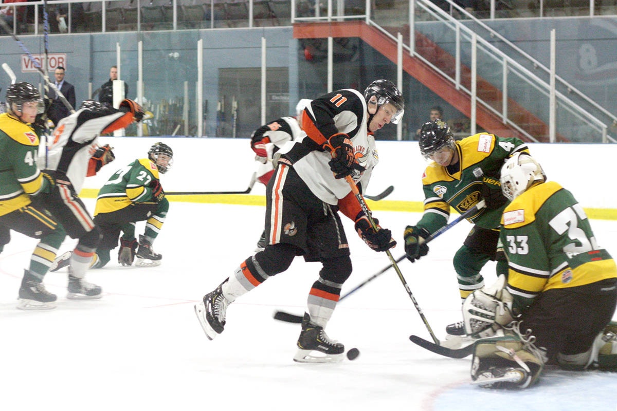 Nanaimo Clippers earn first pre-season win - Nanaimo News Bulletin Nanaimo Clippers earn first pre-season win - Nanaimo News Bulletin