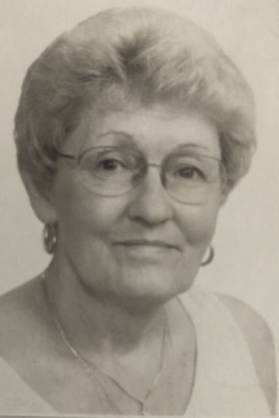 Donna Mae Ross (nee Dewar) - Obituary - Nelson - Nelson Star Donna Mae Ross (nee Dewar) - Obituary - Nelson - Nelson Star