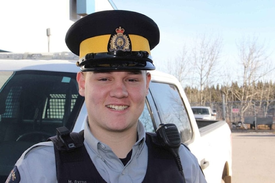 New Mountie Arrives In Hay River For First Posting Nnsl Media