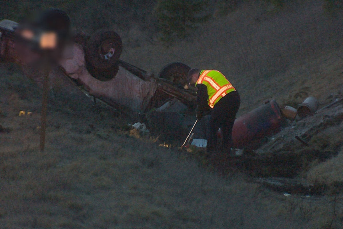 Update Fatal Crash On Highway 19 North Of Hamm Road Parksville Qualicum Beach News 6075