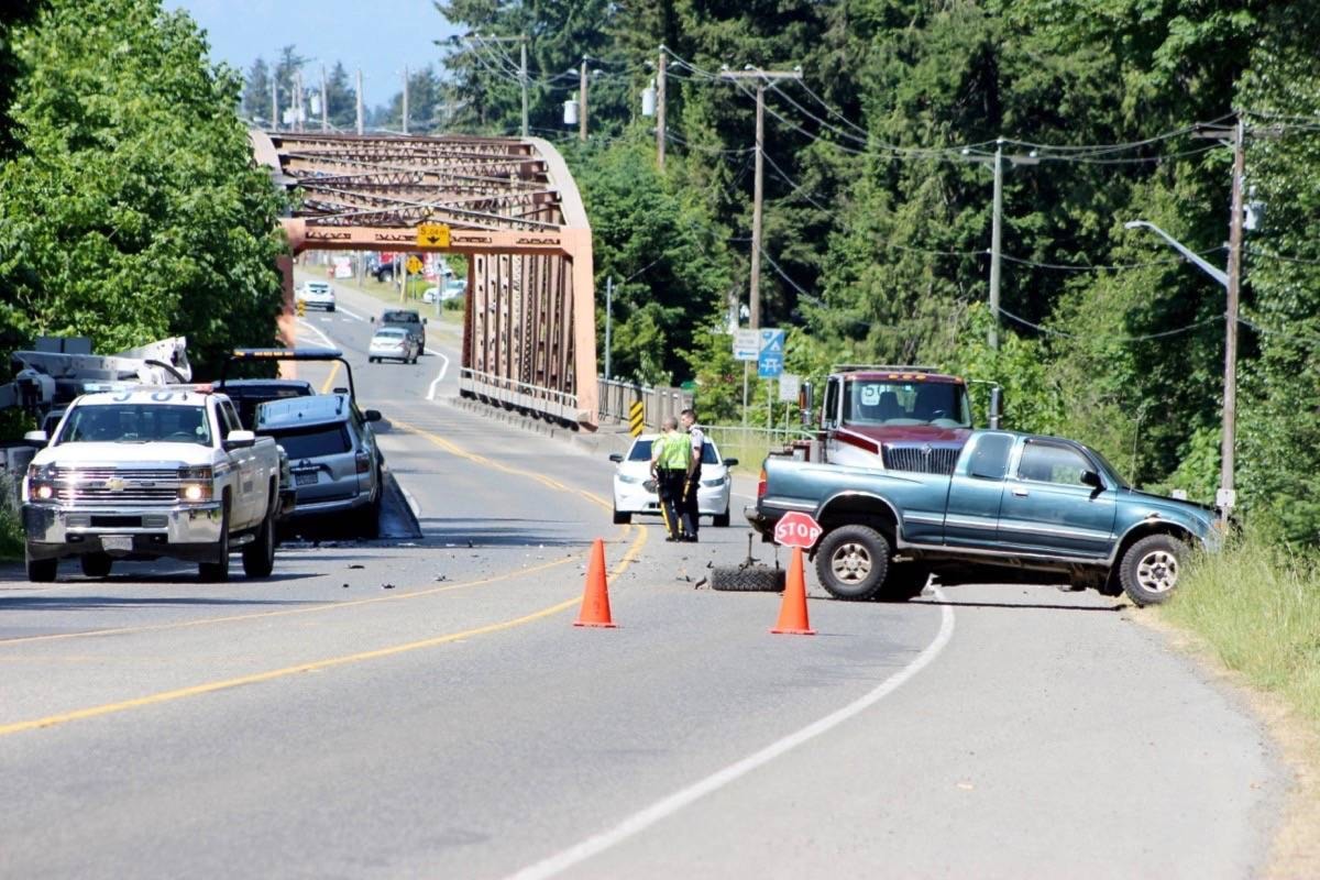 Update Three Vehicle Crash Stalls Traffic At Orange Bridge In Parksville Parksville Qualicum 3120