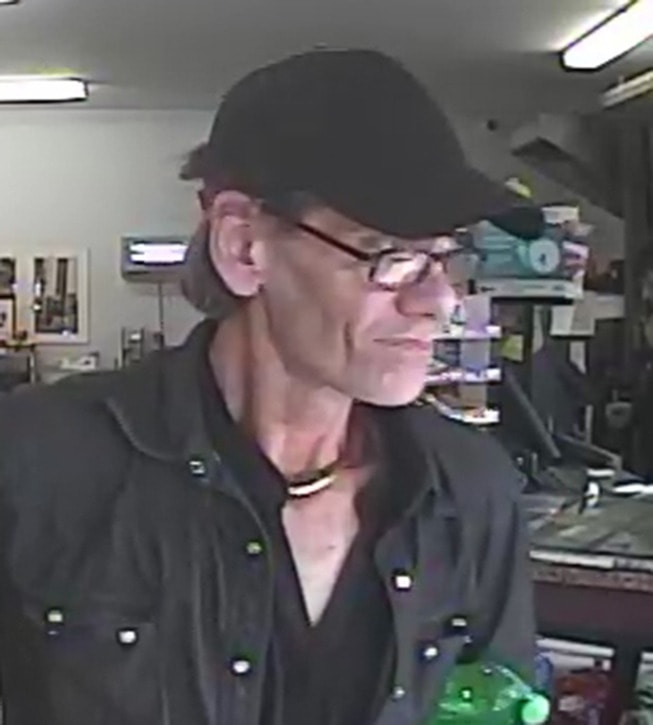 Armed Robbery Suspect Similar To Man Wanted On Warrant Penticton Western News 3550