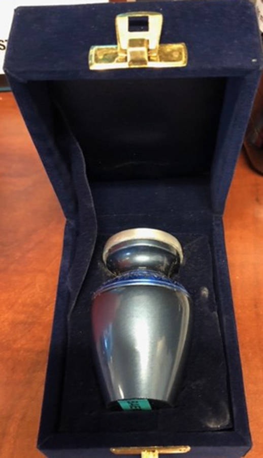 Wetaskiwin Rcmp Searching For Owner Of Missing Urn Ponoka News 5848
