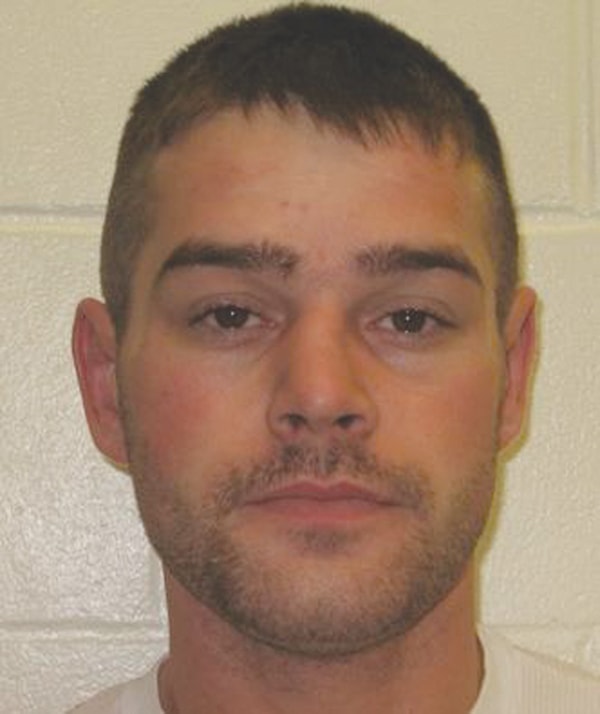 Rcmp Hunting For ‘dangerous Man Red Deer Advocate 0861