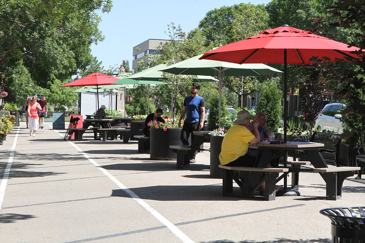 Photos: People enjoy sunshine in downtown Red Deer - Red Deer Advocate