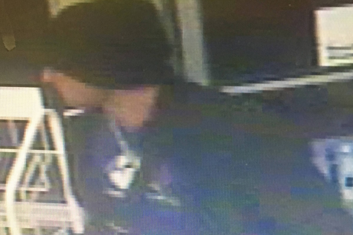 Red Deer Convenience Store Robbed At Gunpoint Red Deer Advocate