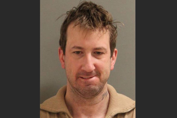 Red Deer Innisfail Rcmp Detachments Issue Arrest Warrants For 39 Year