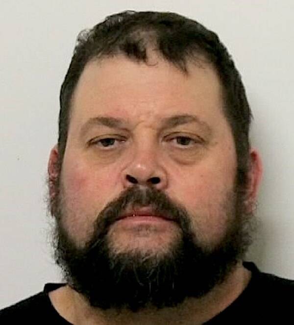 Arrest Warrant Issued For Red Deer Man In Connection With Suspected Arson Red Deer Advocate 2908