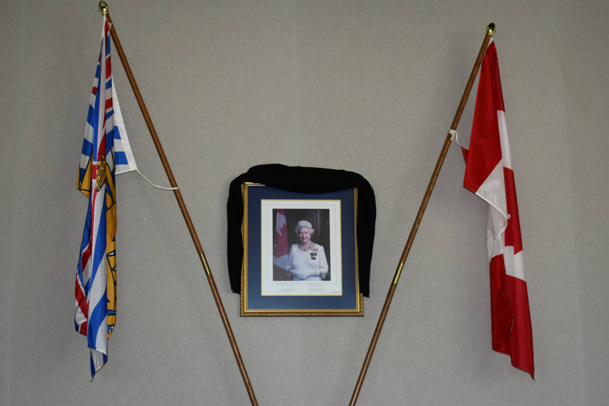 Death of Queen Elizabeth II marked at Salmon Arm city hall - Salmon Arm Observer