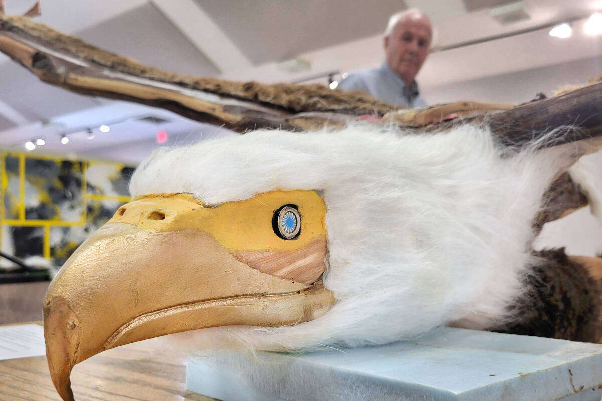 VIDEO: Handmade eagle sculpture displayed at Aldergrove presentation ...