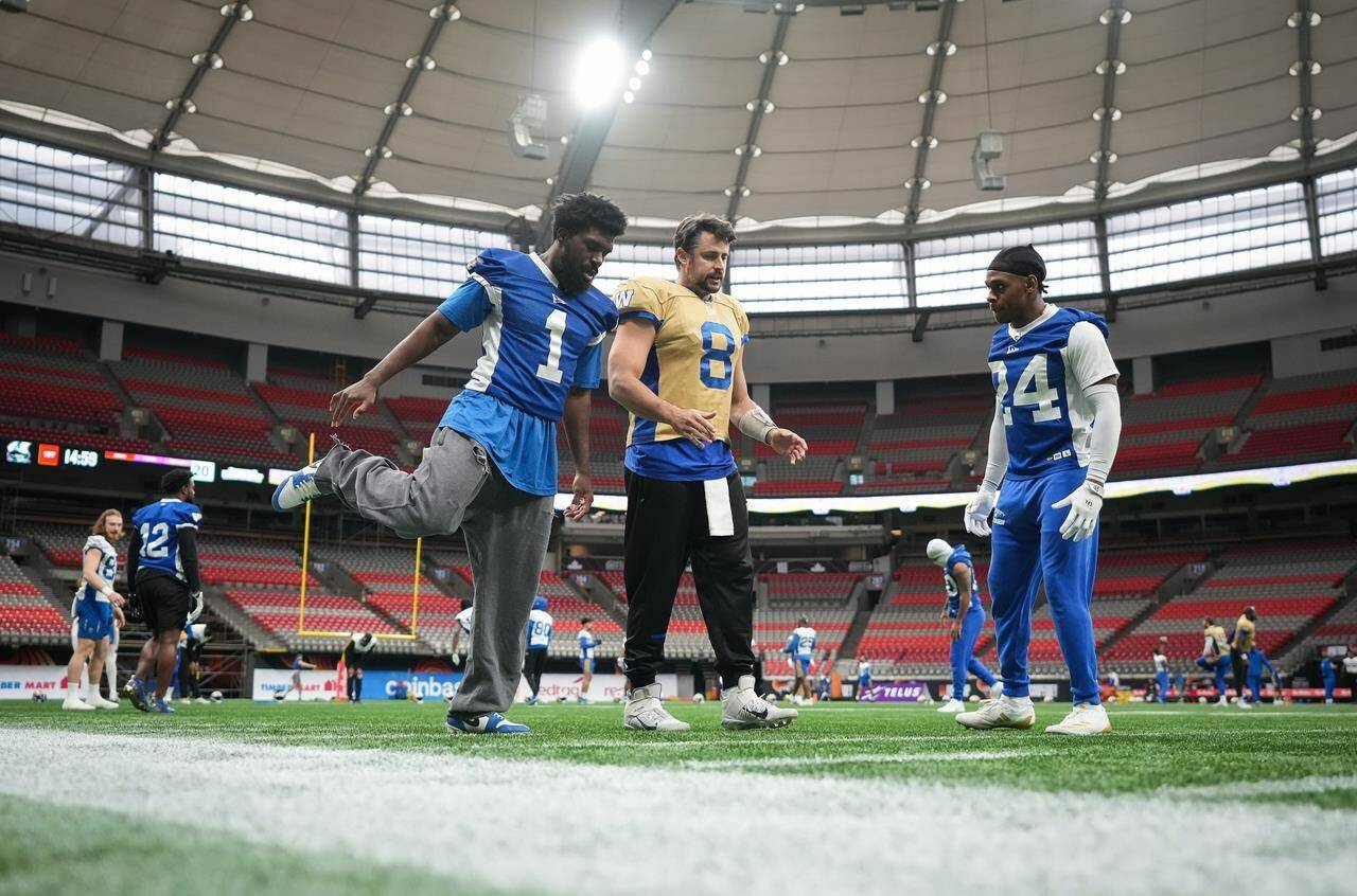 Collaros chasing 4th ring as he leads ‘special’ Blue Bombers team into Grey Cup - Vancouver ...
