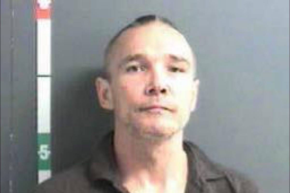 Rcmp Locate ‘armed And Dangerous Man In Burnaby After ‘inadvertent Release Surrey Now Leader 6384