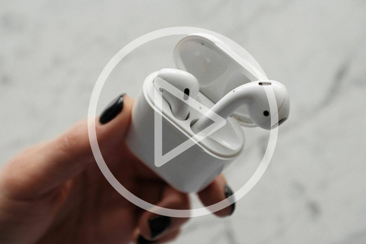 How Are Earbuds Affecting Your Hearing? - Greater Victoria News